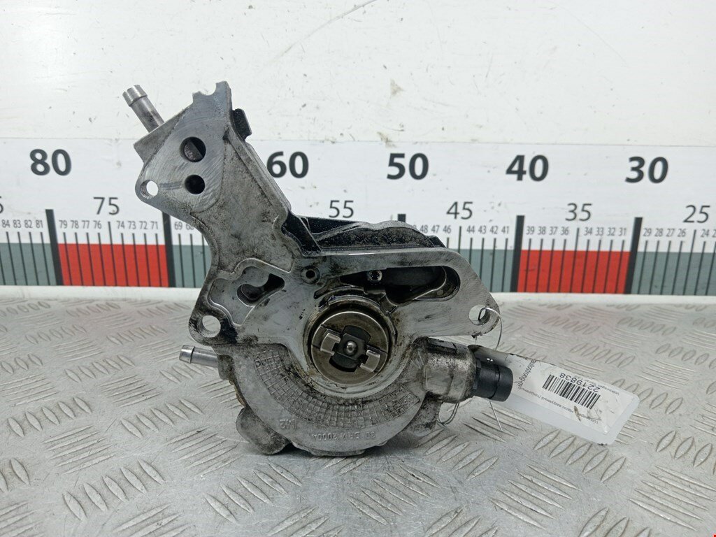 Насос вакуумный (тандемный) Volkswagen Touran 1 038145209N арт. 2219838