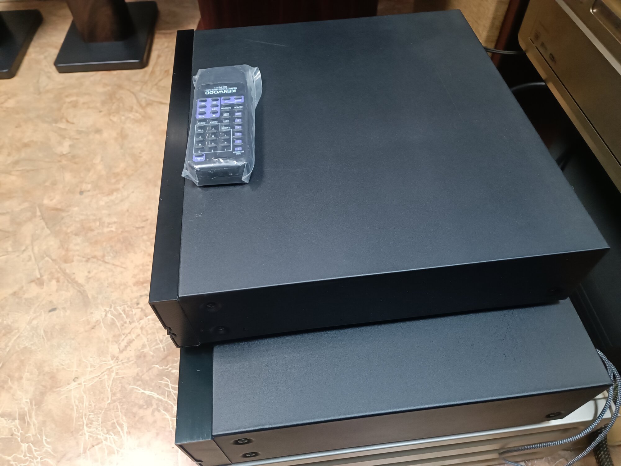 Cd проигрыватель Kenwood pd 720 — фото 1