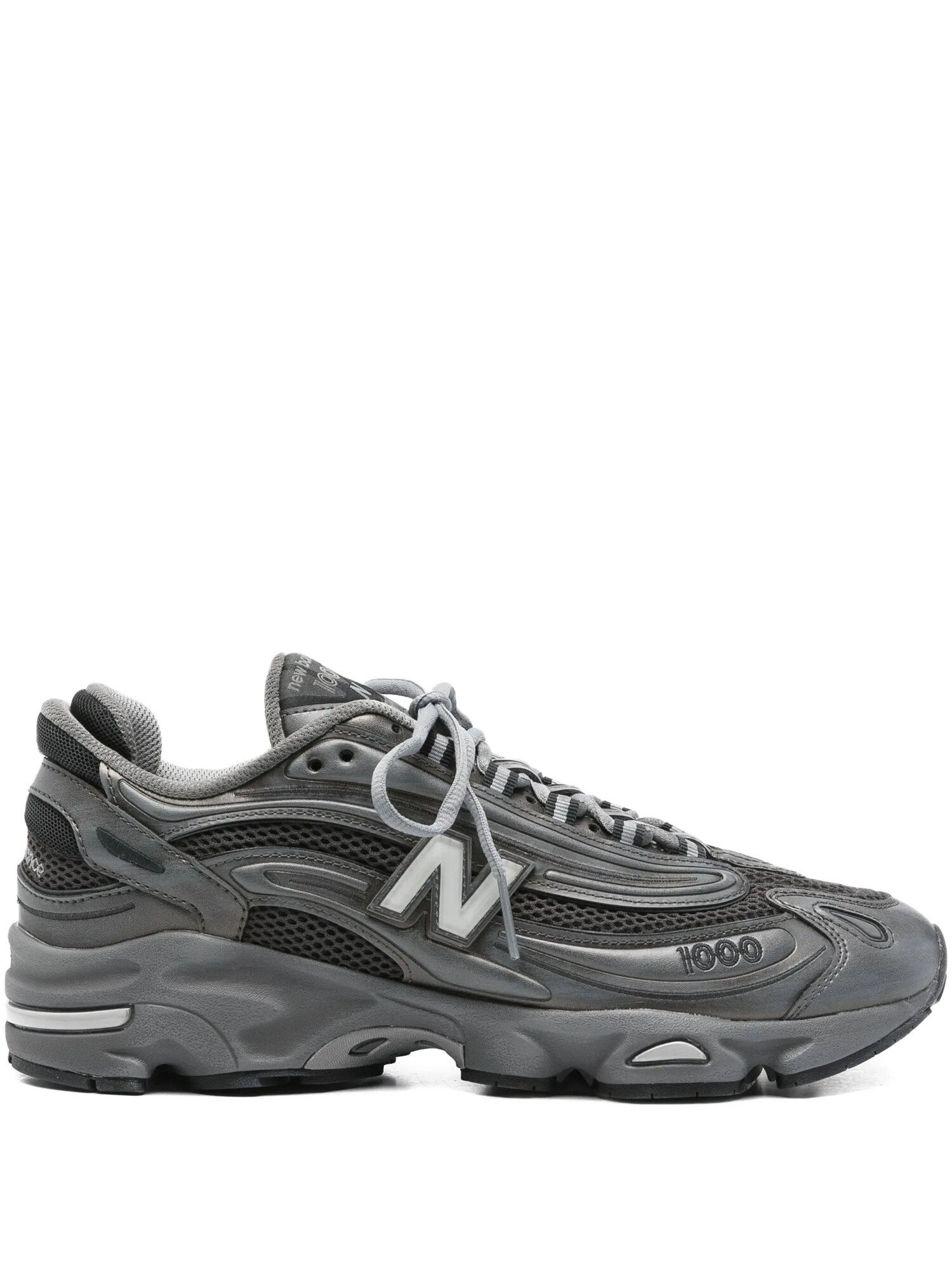 Кроссовки 1000