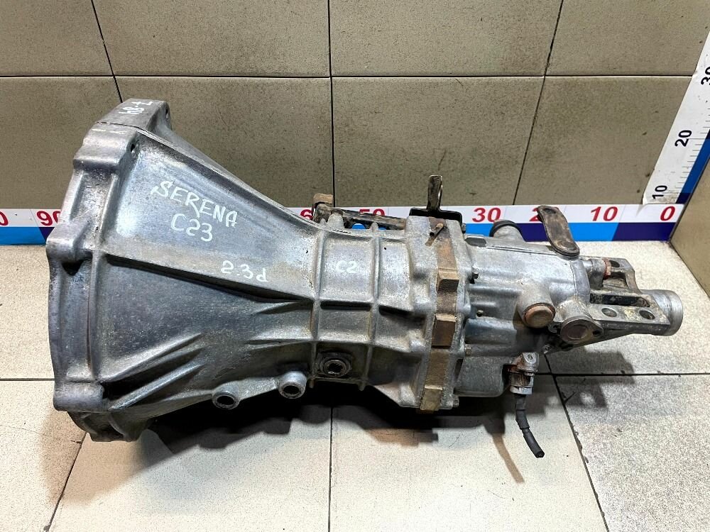 Механическая коробка передач Nissan Serena C23 320109C050