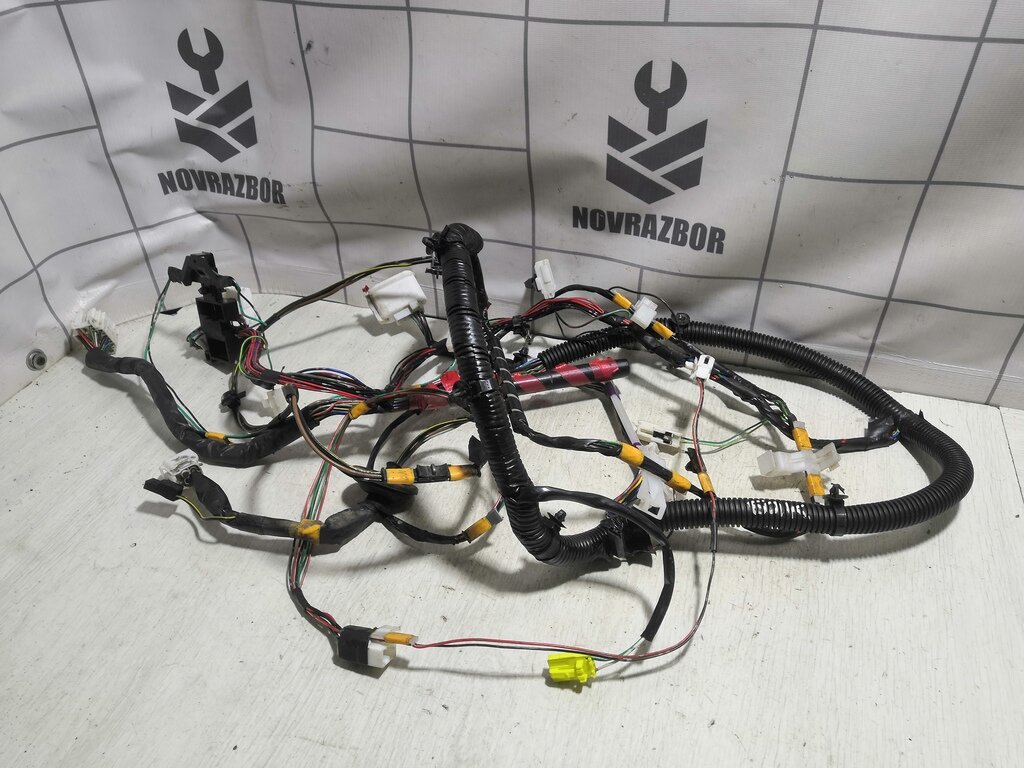 Проводка (коса) Mazda 323 BA 94-98