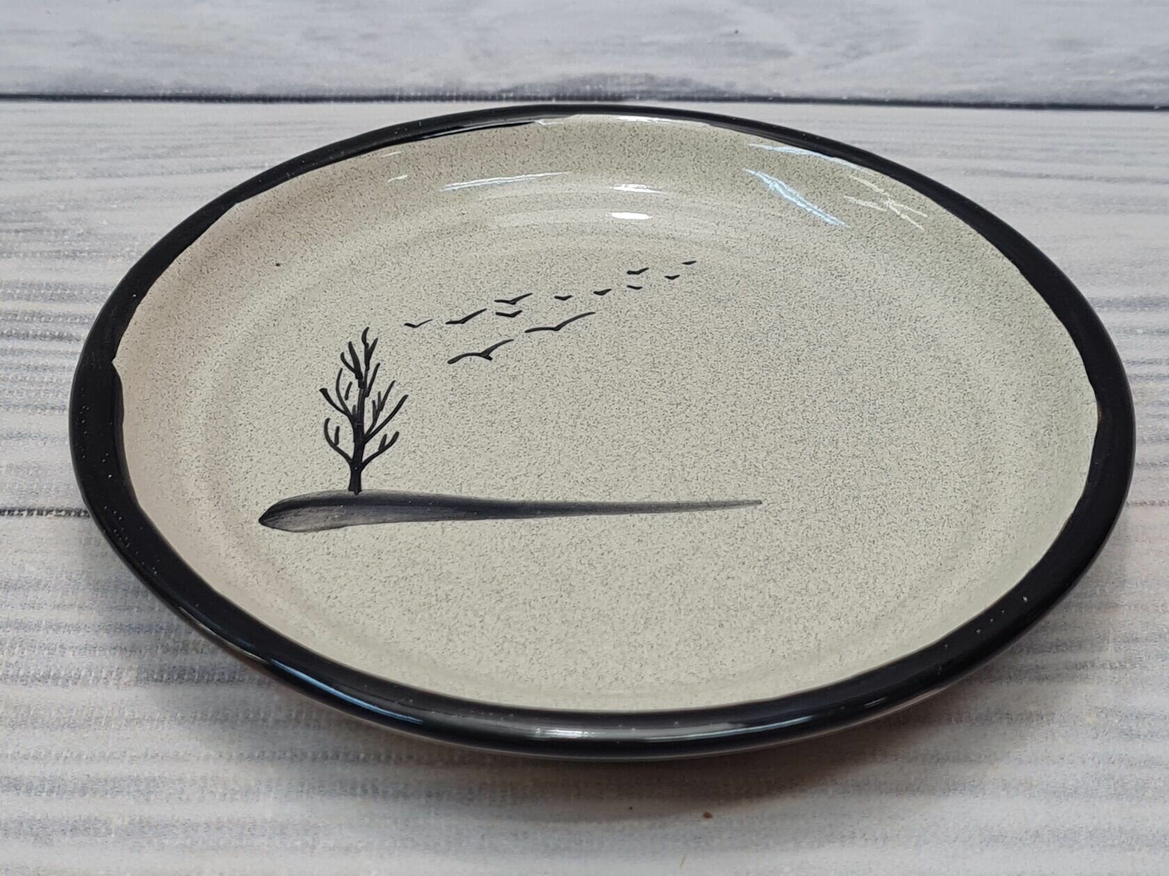 Блюдце Лирика Харизма керам. 15см Псковский гончар