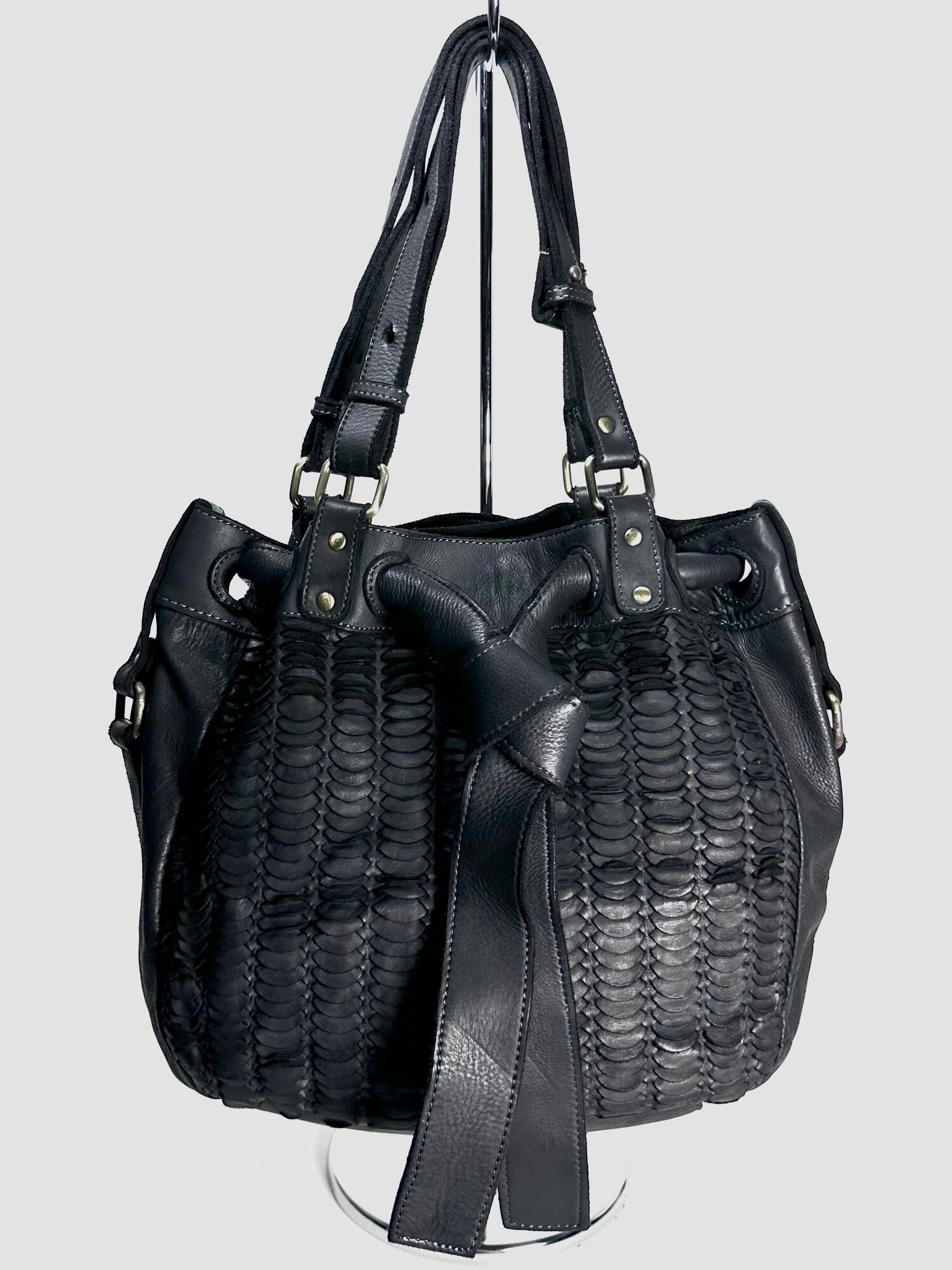 Сумка ведро Bottega Borsa