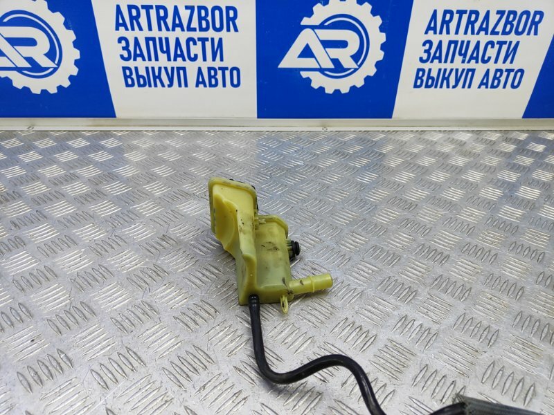 Б/У Бачок гидроусилителя (ГУР) Ford Fusion / Форд Фьюжн 1.4 FXJA 80Л.С. 2005