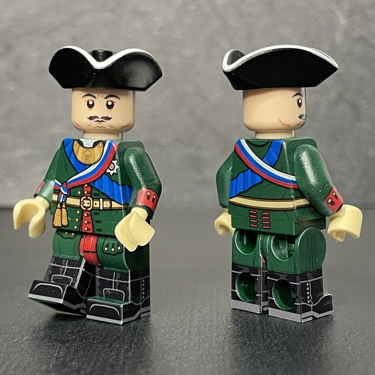 Минифигурка коллекционная совместимая с лего с эксклюзивным принтом Петр Великий v2 | Северная Война