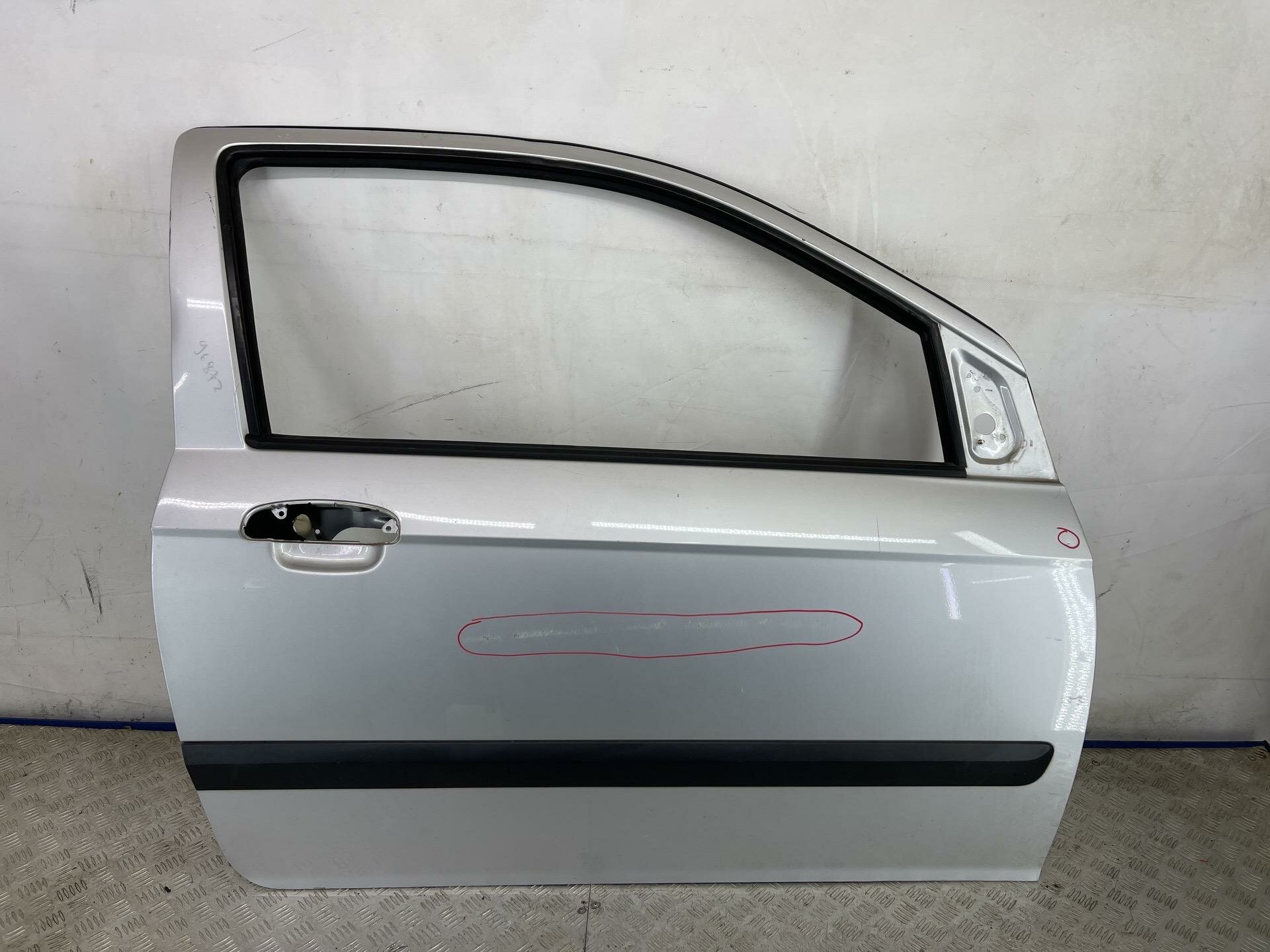 Дверь передняя правая Hyundai Getz рест. 2006