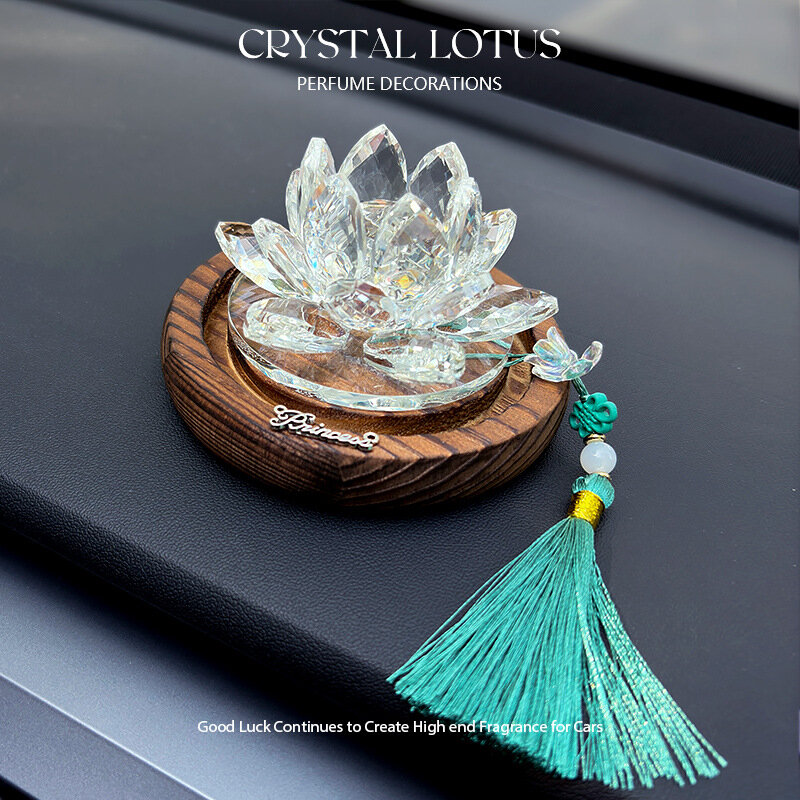 Украшение для автомобиля "Кристальный лотос" в китайском стиле, деревянный аксессуар для центральной консоли автомобиля, подходит для мужчин и женщин.