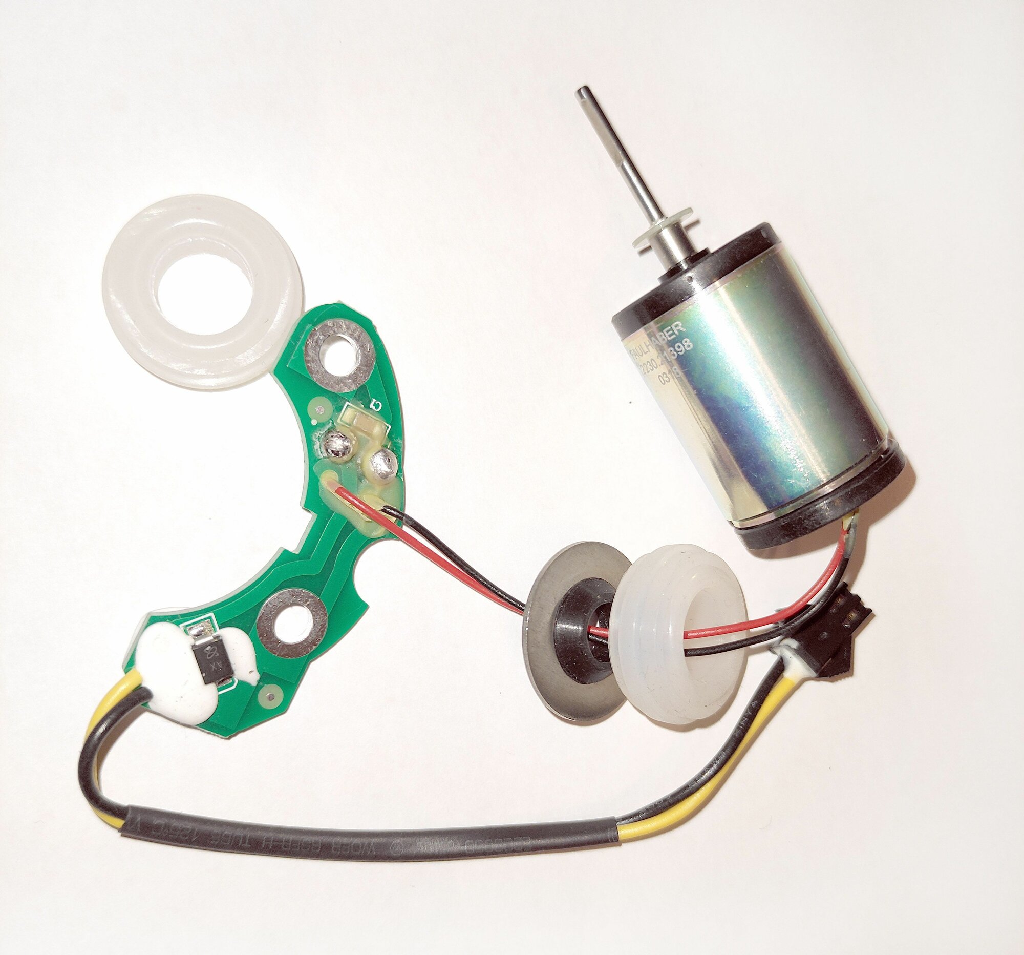 Мотор (электродвигатель) вентилятора для монтажного пистолета GSN50 (фишка нового образца)