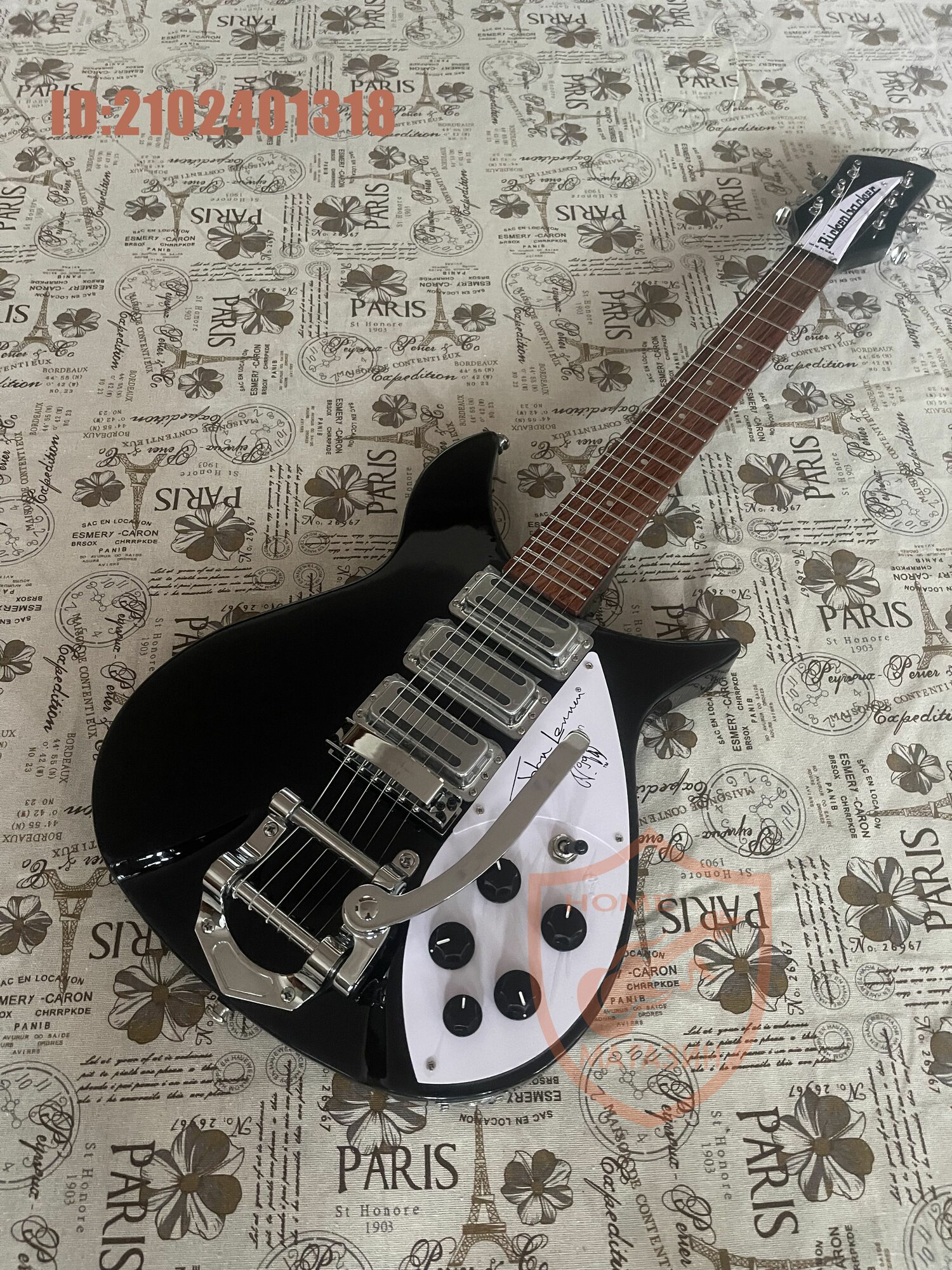 Персонализированная 12-струнная бас-гитара