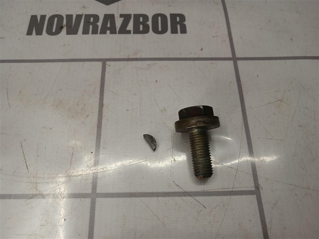 Шпонка коленвала VW Golf 3 Vento 91-97