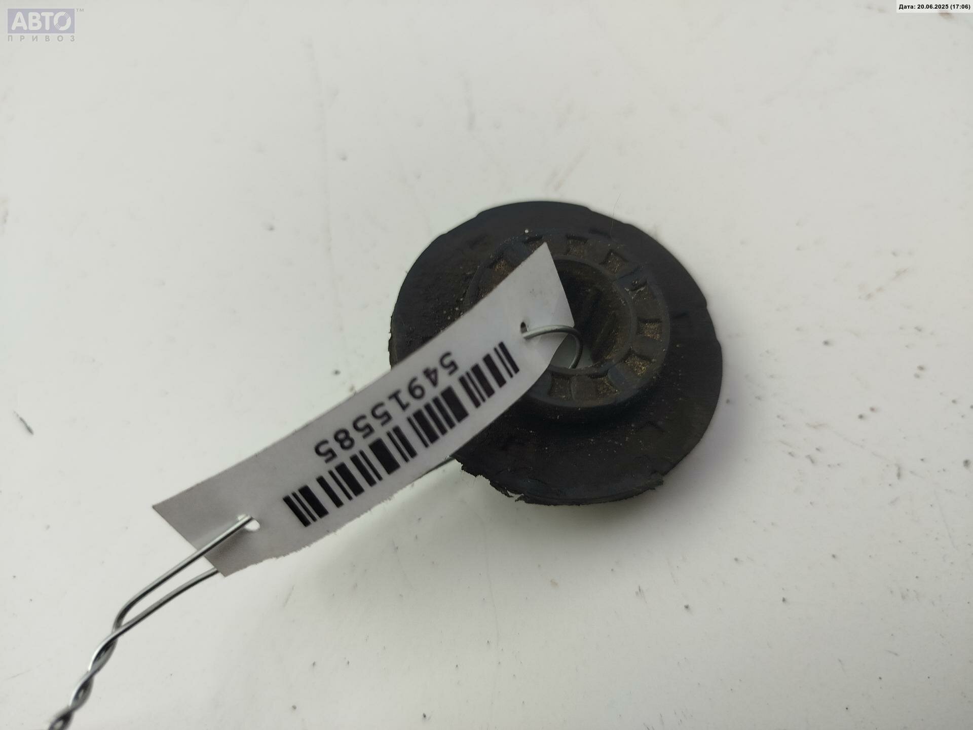 Кронштейн радиатора Opel Corsa C (2000-2006)