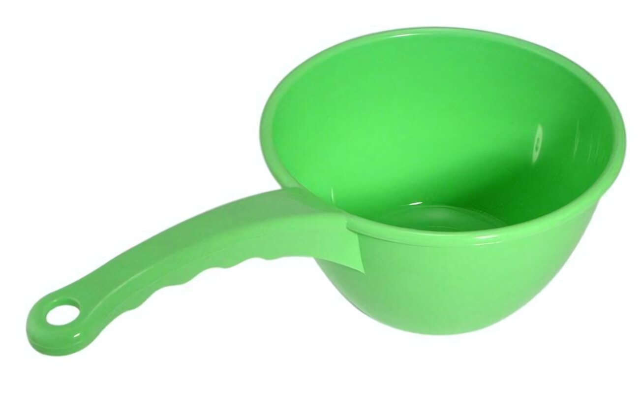 Ковш пластиковый '40220' 2л, зеленый, эргономичная ручка, нескользящая поверхность