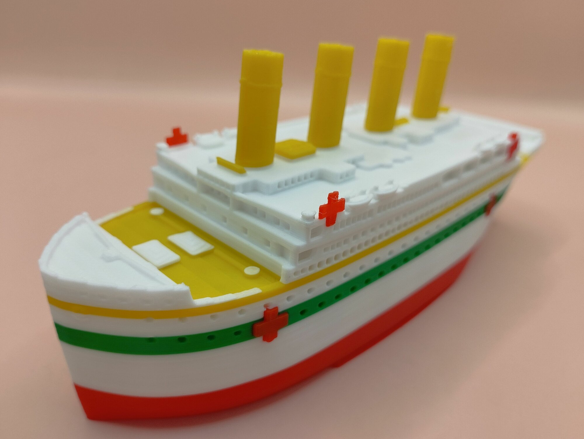 Корабль игрушка "Британик" 26 СМ, Крейсер CICADA