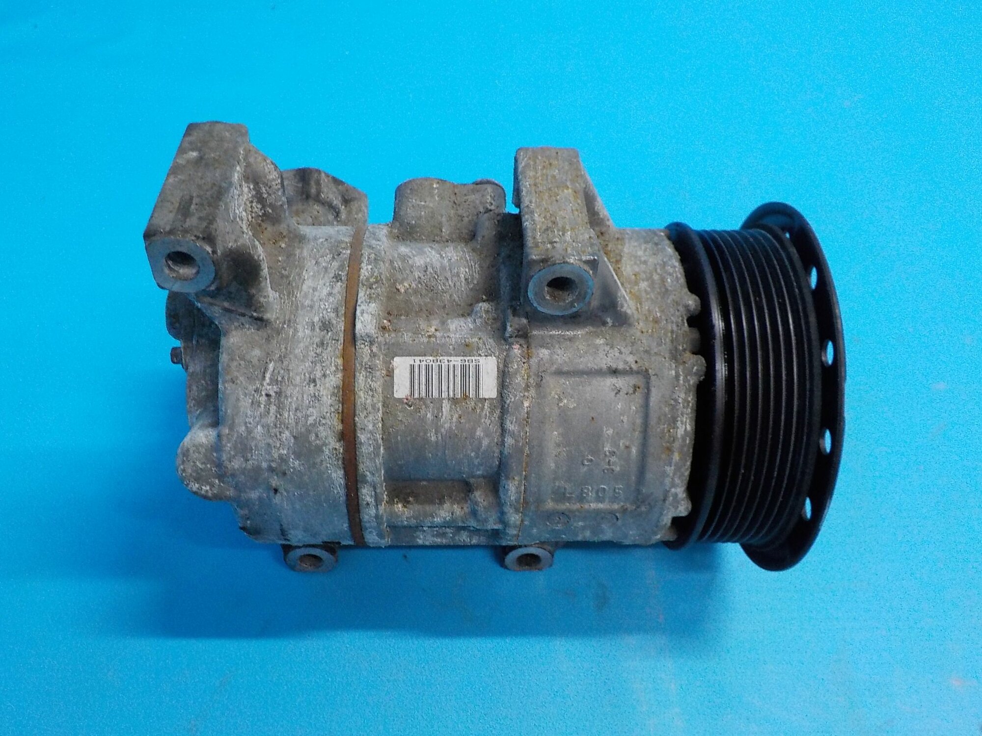 Компрессор кондиционера TOYOTA Rav 4 III (ACA30) 2006-2013 8831042250 - Б/У