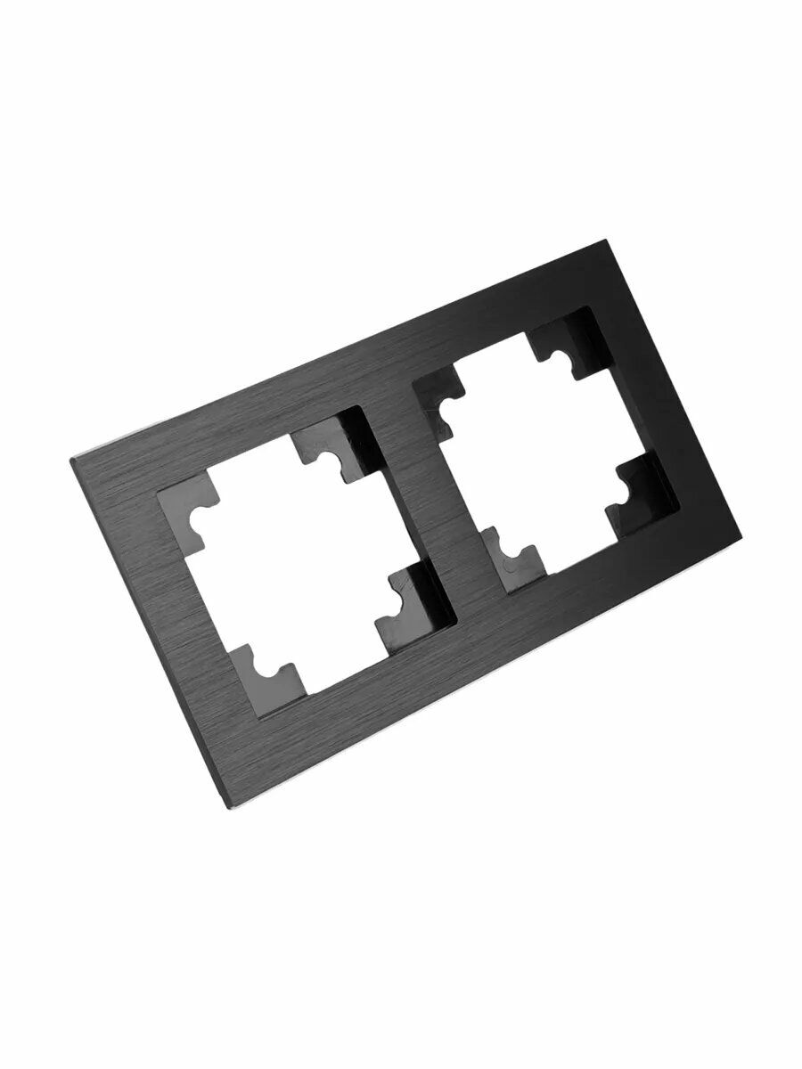 Металлическая рамка для розеток двухместная