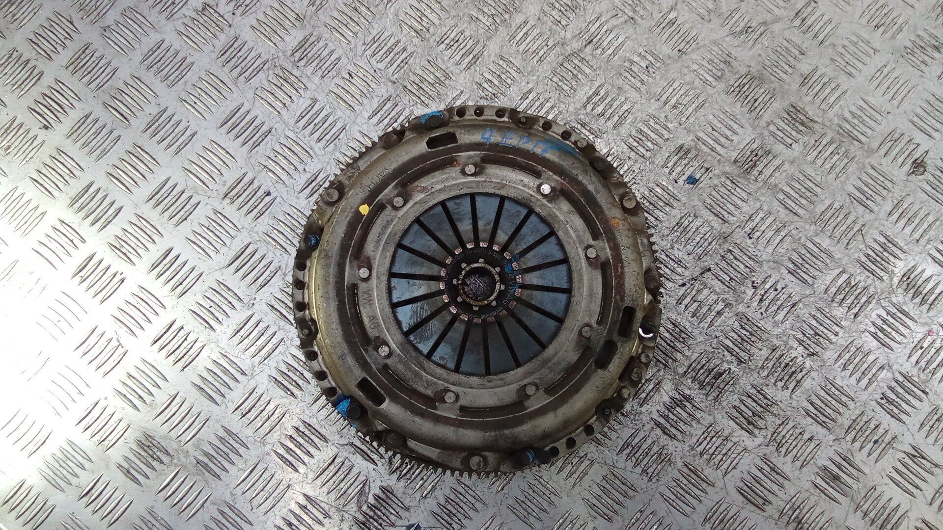 Маховик демпферный дизельный VOLKSWAGEN PASSAT B6, Номер 03G105266BN