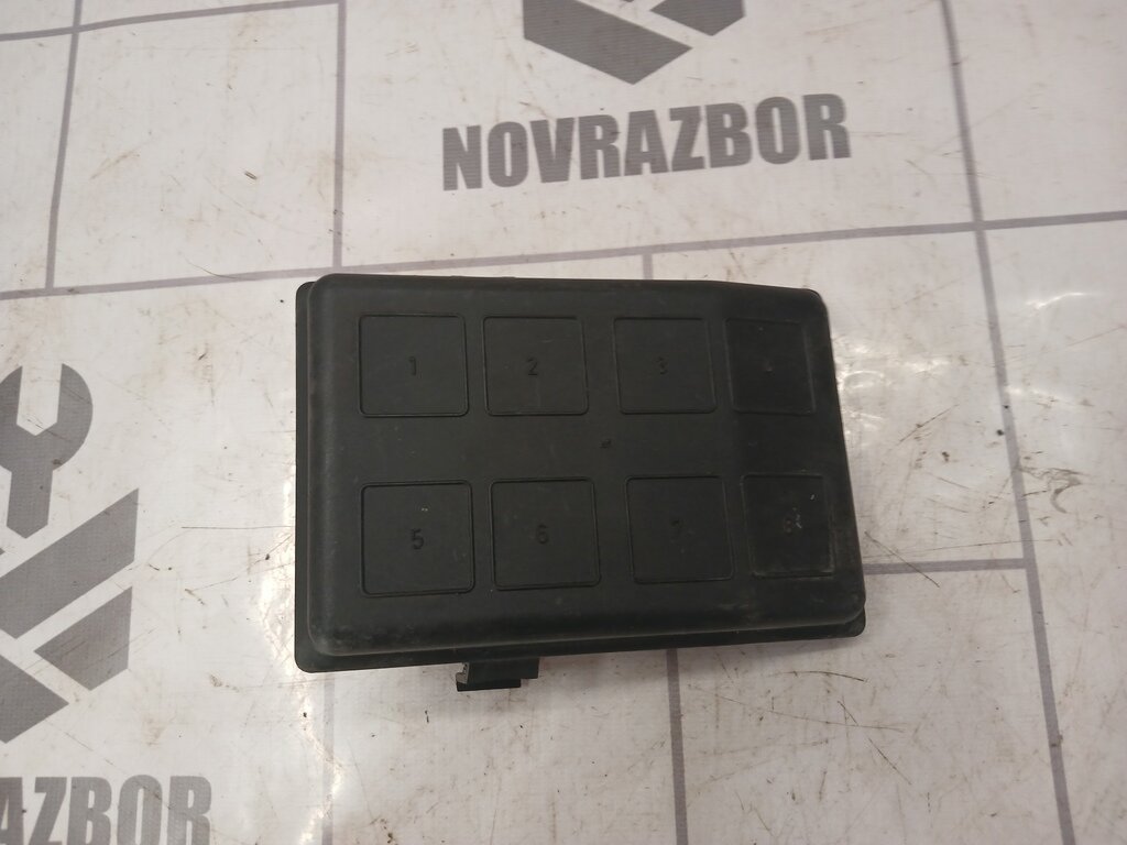 Крышка блока предохранителей Opel Astra G 1998-2005