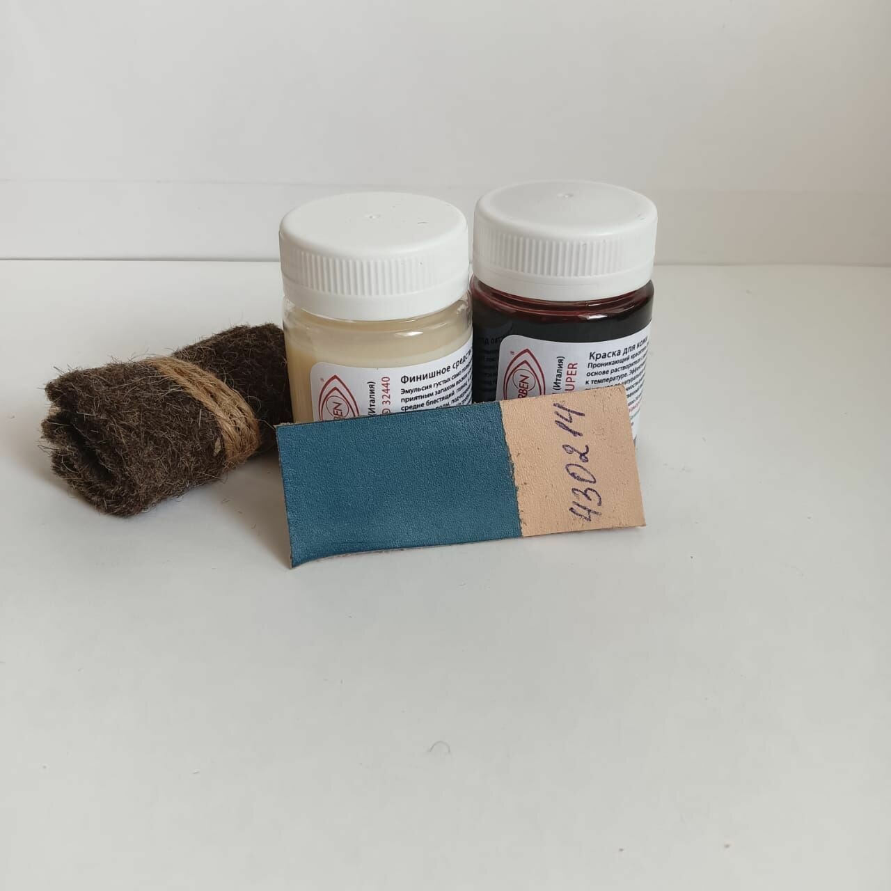 Проникающая краска для кожи TOLEDO SUPER 430214 плюс фишиш APPRETTO MILD 50мл.