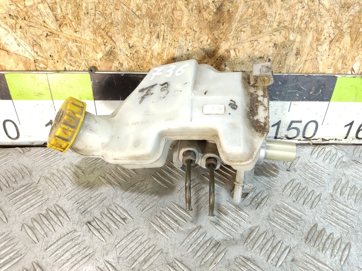 Цилиндр тормозов главный FORD Fiesta 2001-2008 1743440