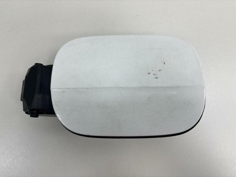 Лючок бензобака Skoda Octavia A7 2013