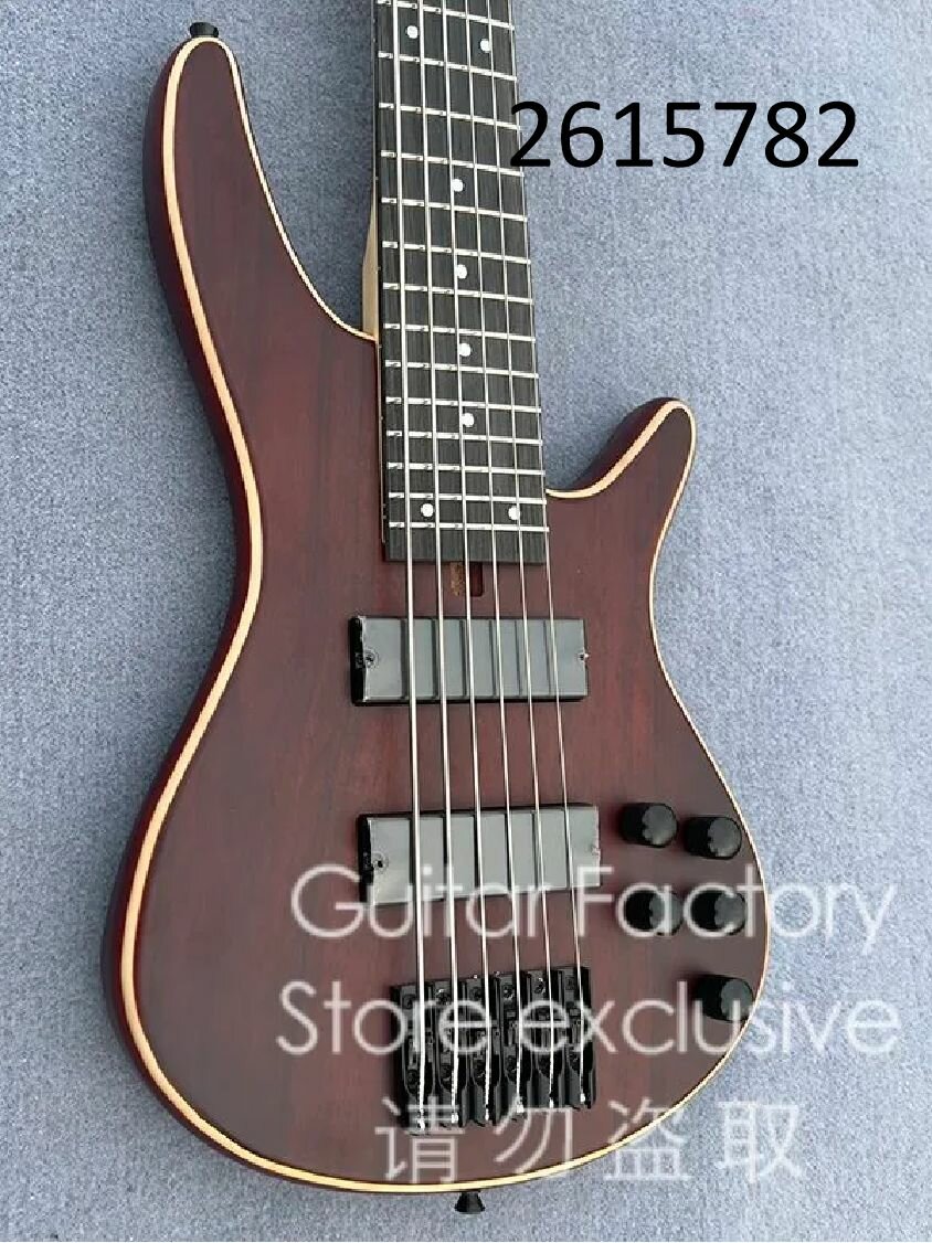 6-струнная бас-гитара Tagima