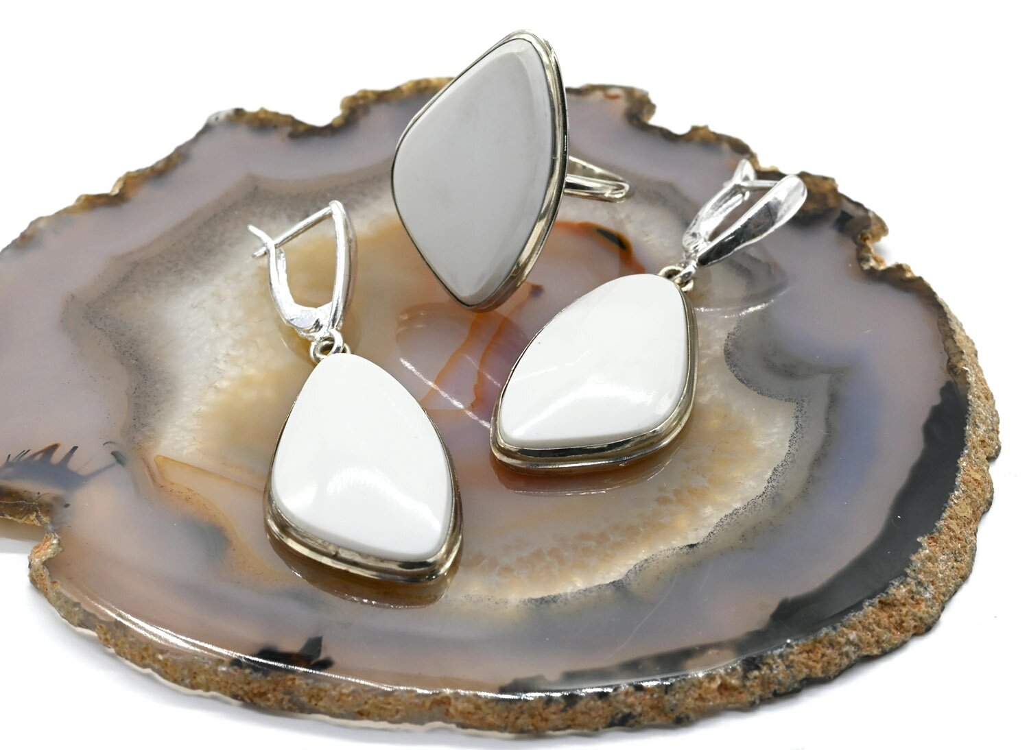 Комплект бижутерии, кахолонг