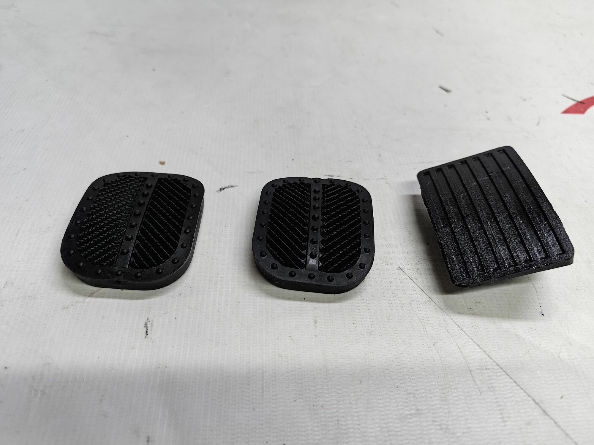 Резинки на педали (газа, тормоза и сцепления) 3шт для 2101-2107, 212-21214