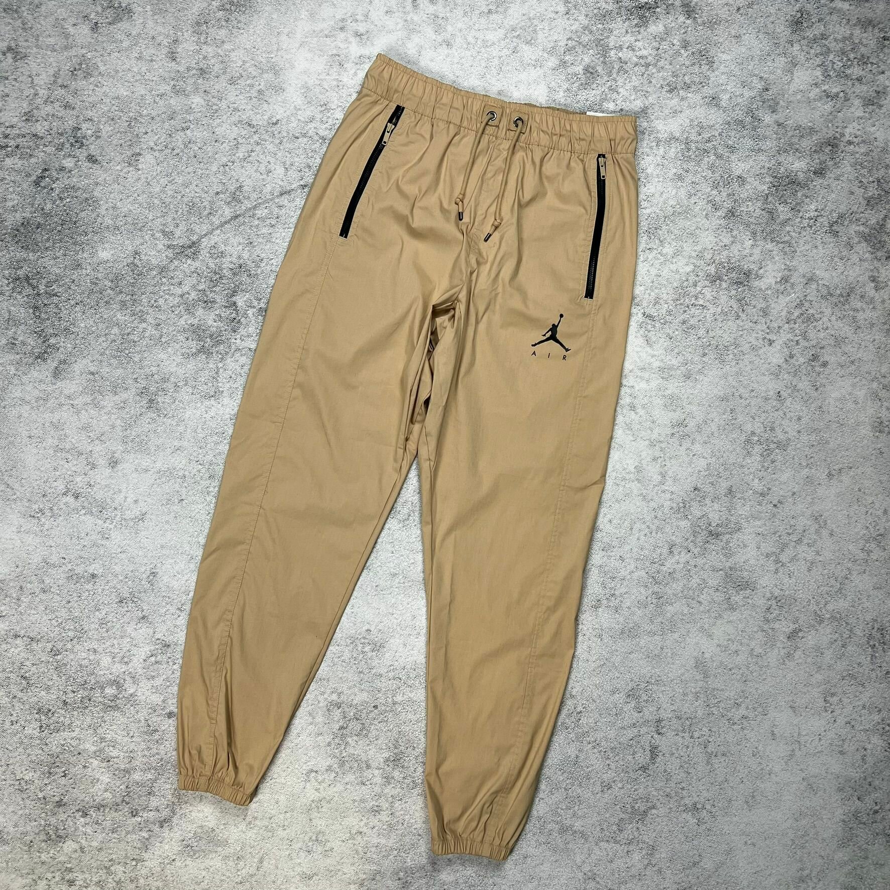 Брюки спортивные