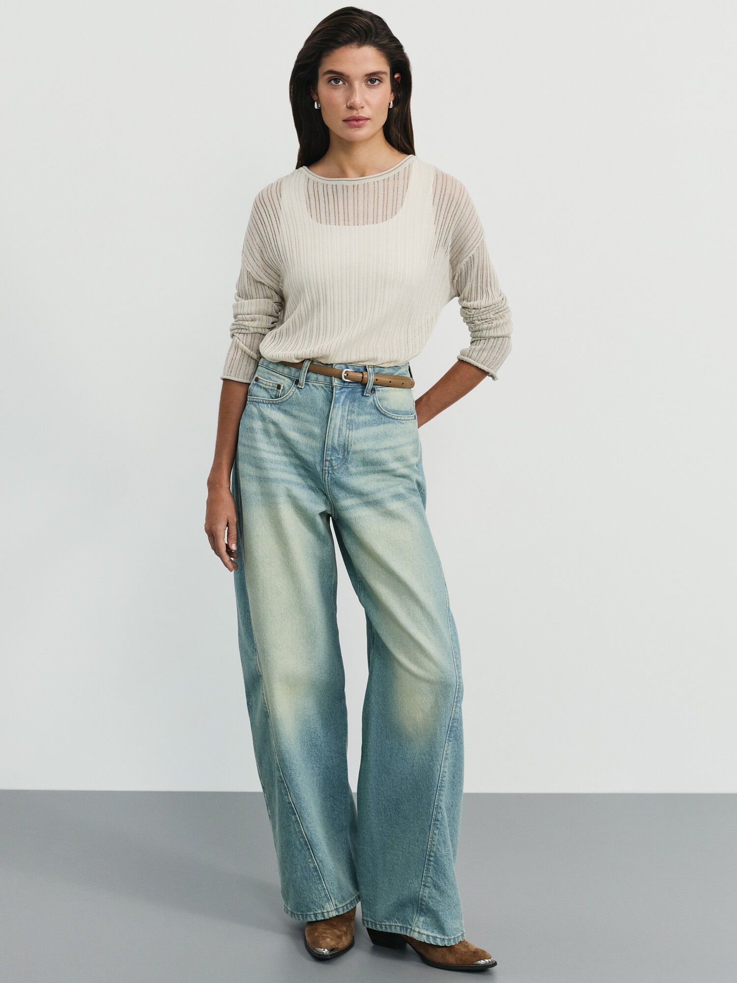 Джинсы barrel leg 