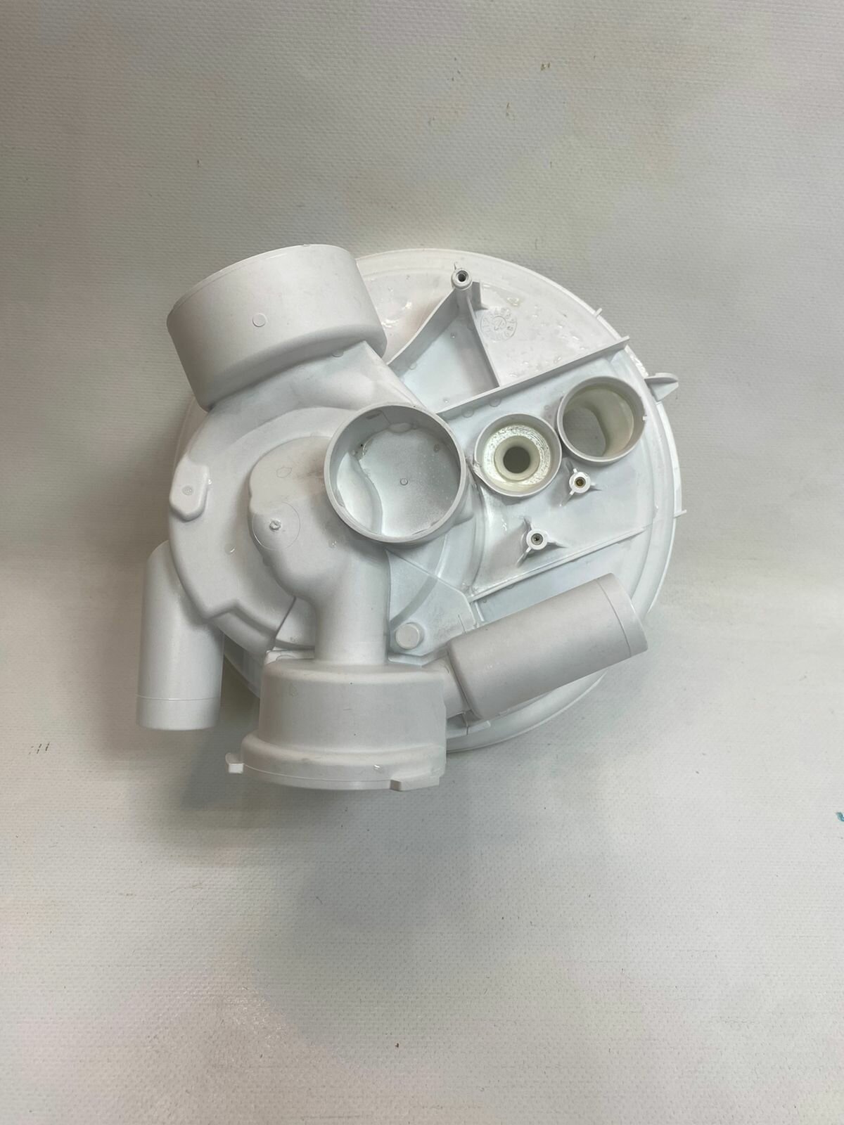 4.2 Чаша насоса Bosch Siemens б/у для посудомоечной машины