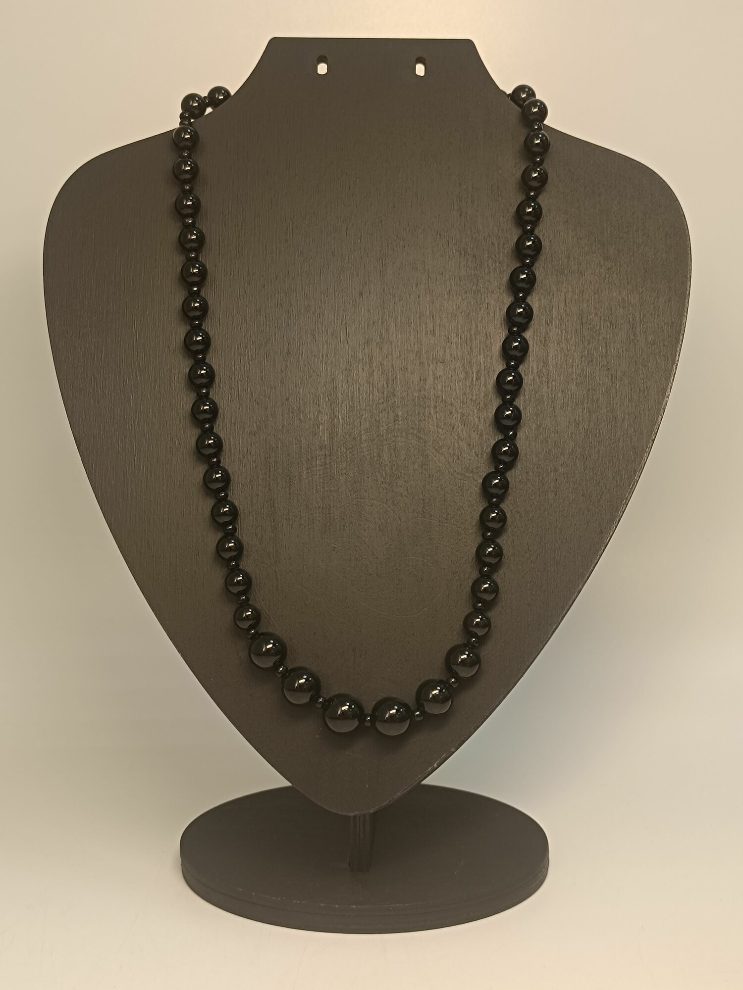 Винтажные бусы, агат тонированный.