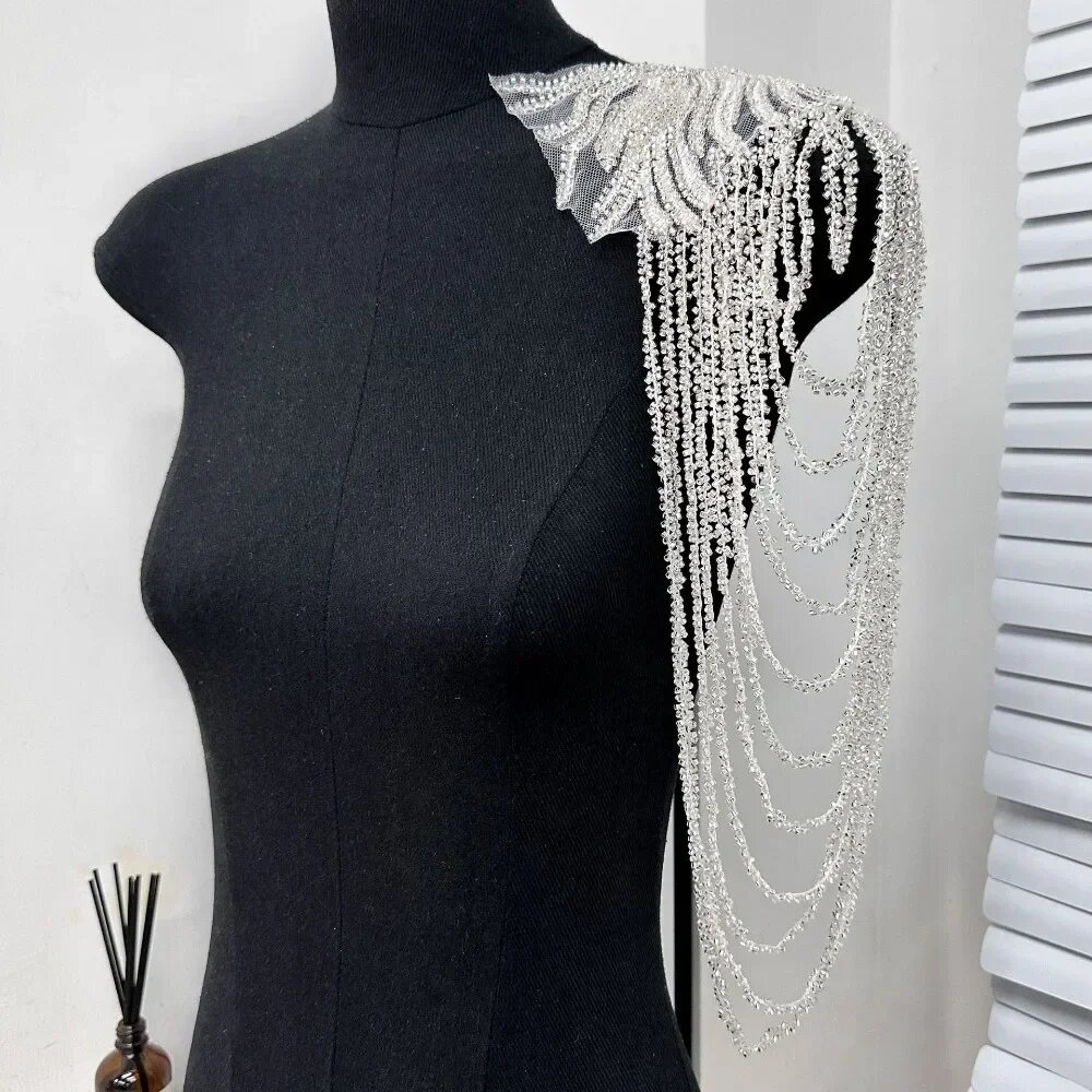 Бисерная униформа для сцены