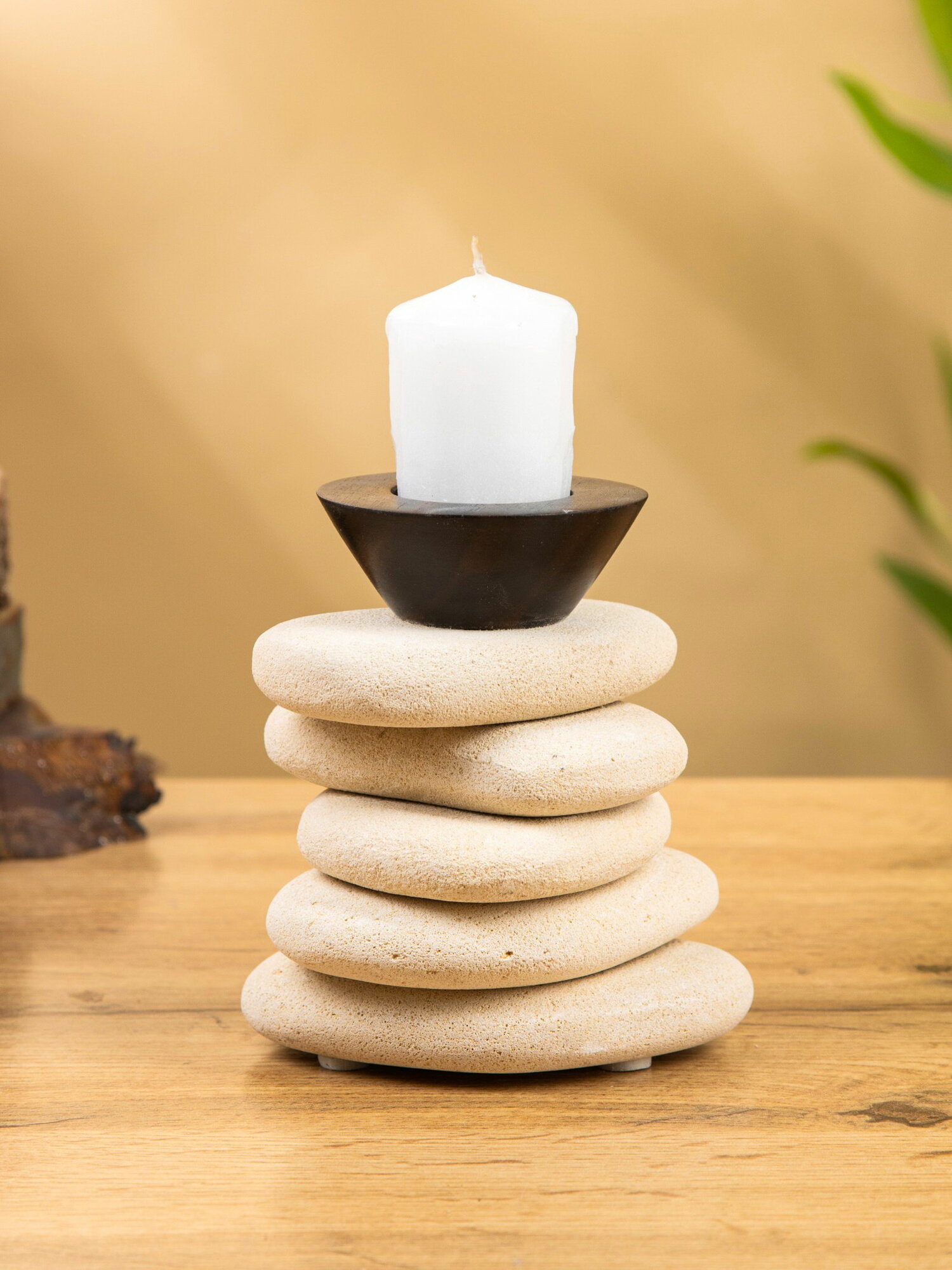 Подсвечник "Каменная башня", 10x10x13 см, камень, бежевый, цвет: бежевый