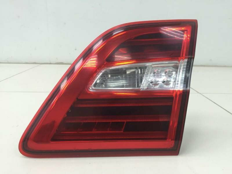 Фонарь задний внутренний правый Mercedes-Benz ML-Class W166 2011