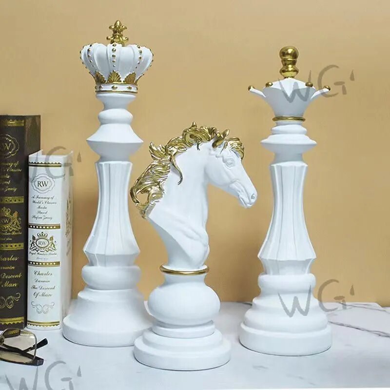 Большие шахматные фигуры смоляные маятники
