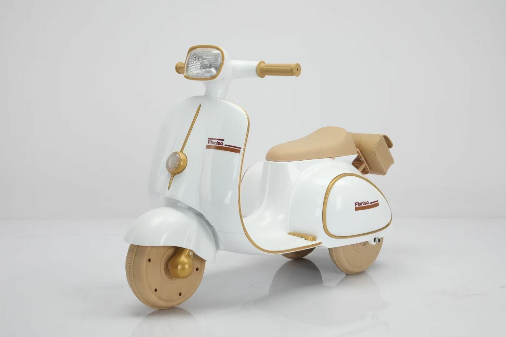 Электромобиль детский