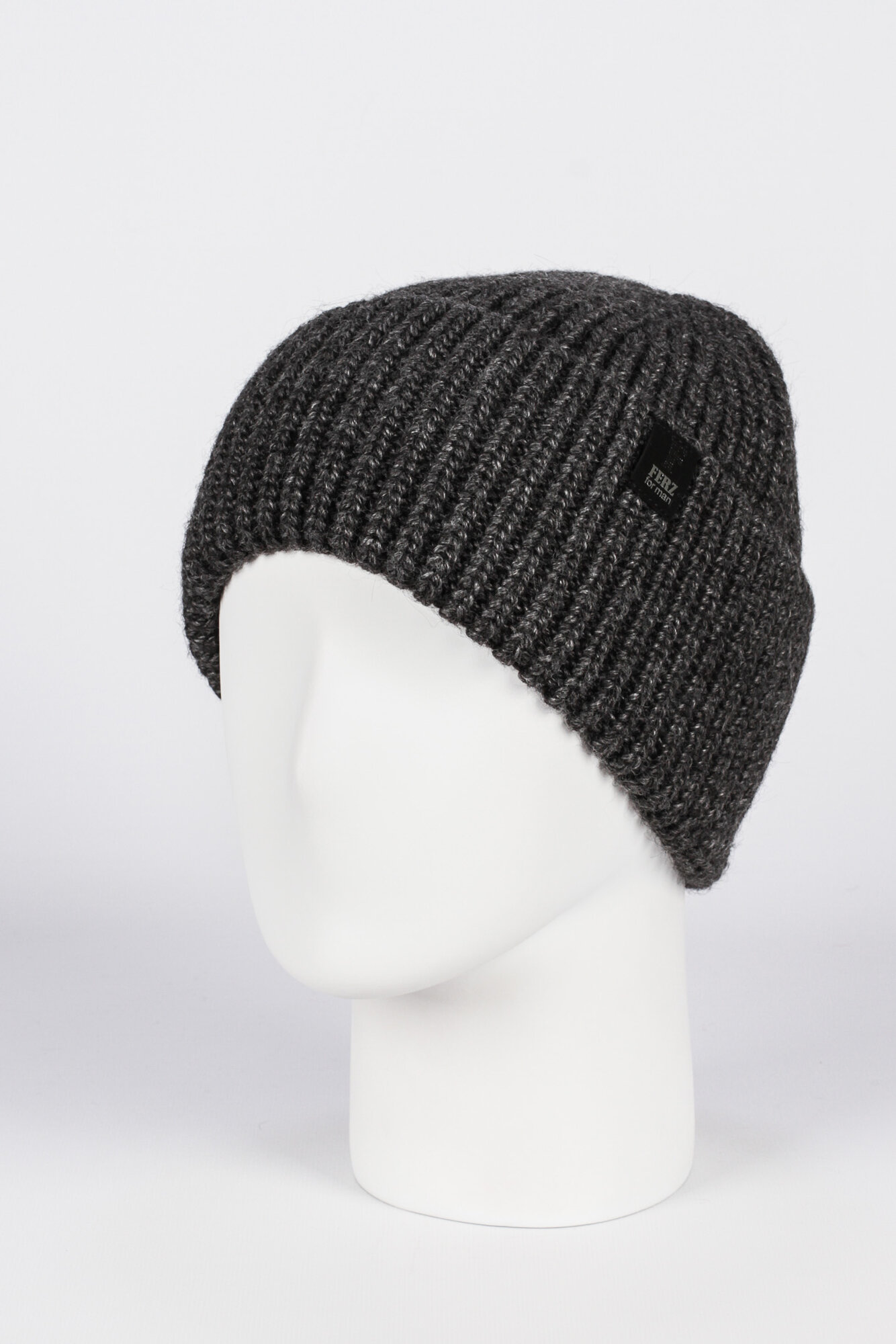 Шапка для мужчин