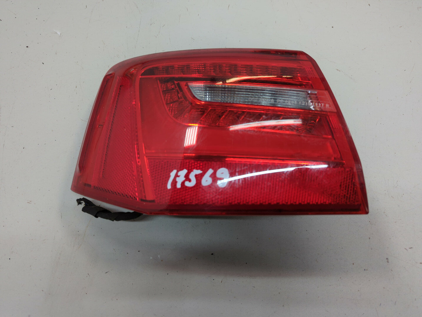 Фонарь (задний) левый Audi A6 (C7) Б/У