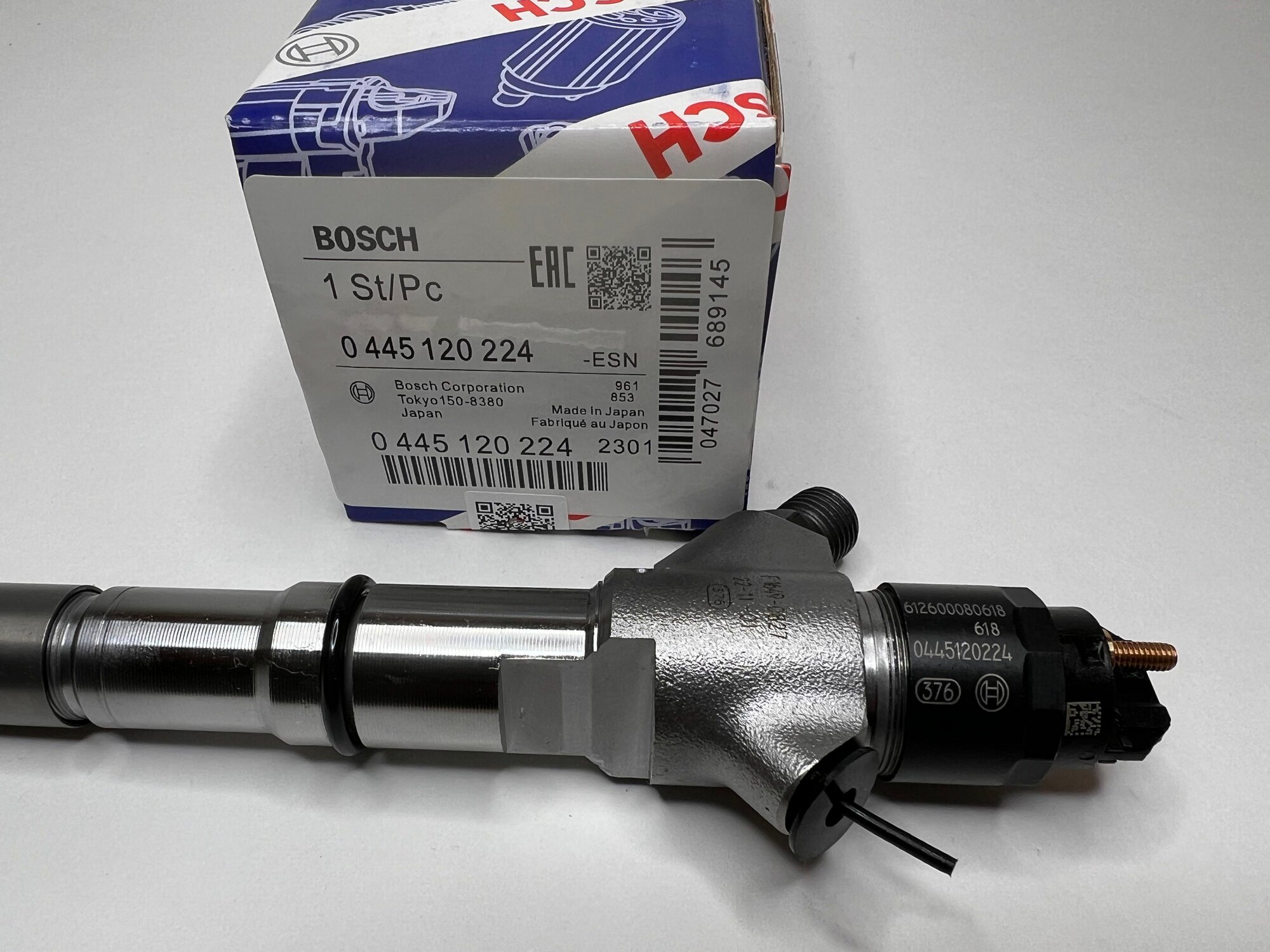 Форсунка топливная Bosch 0445120224