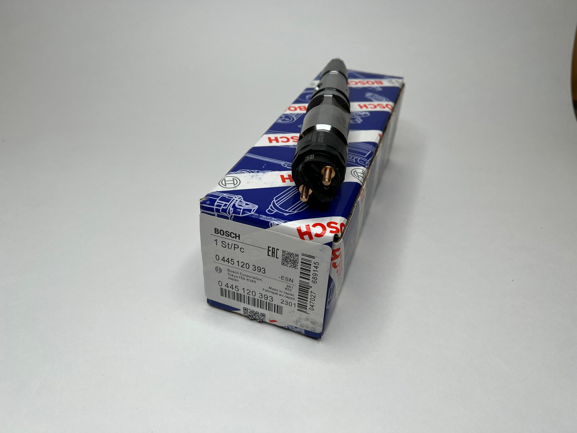 Форсунка топливная Bosch 0445120393