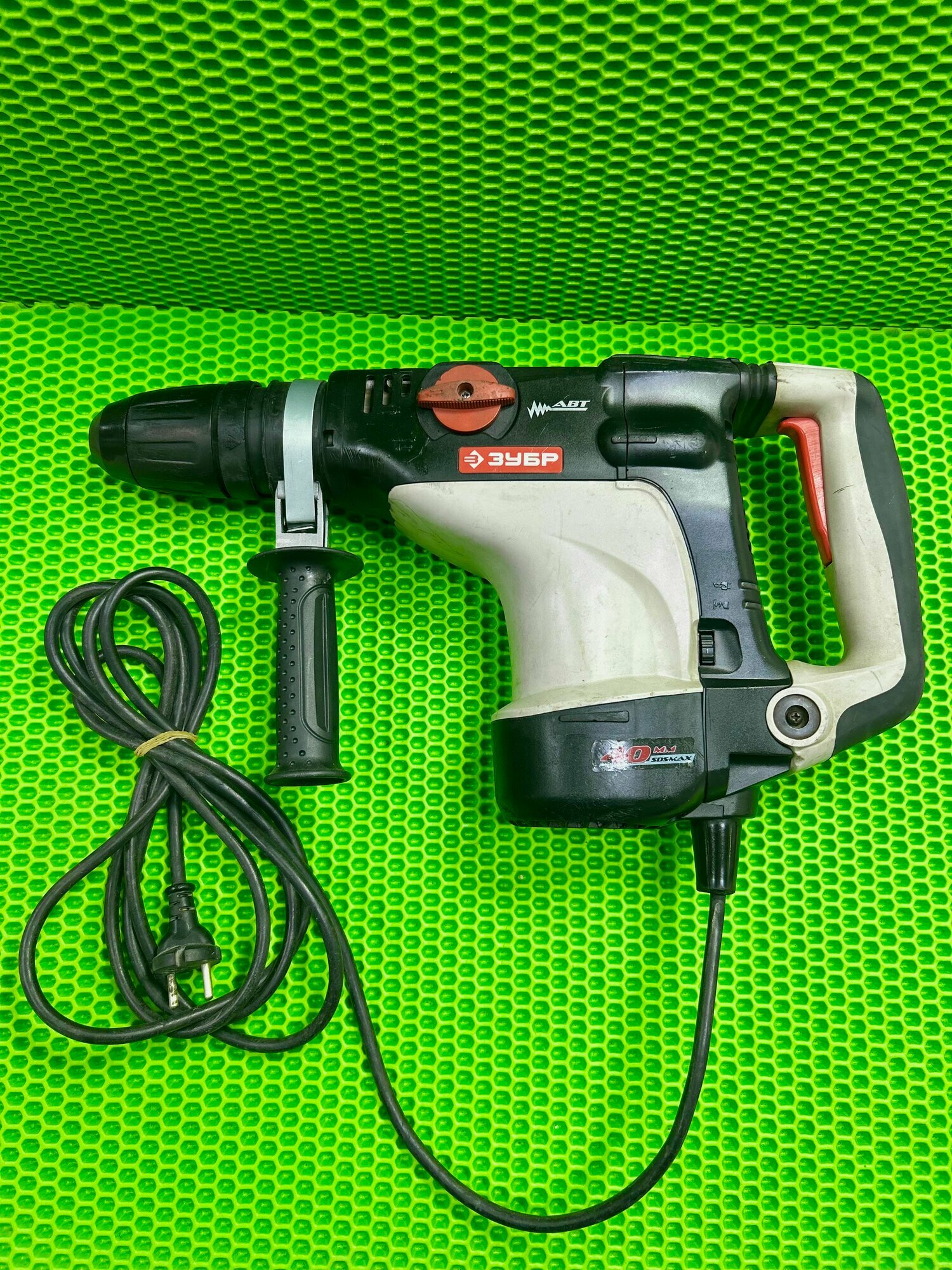 Перфоратор ЗУБР профессионал, ЗУБР 40-1100 эк, 1250 Вт