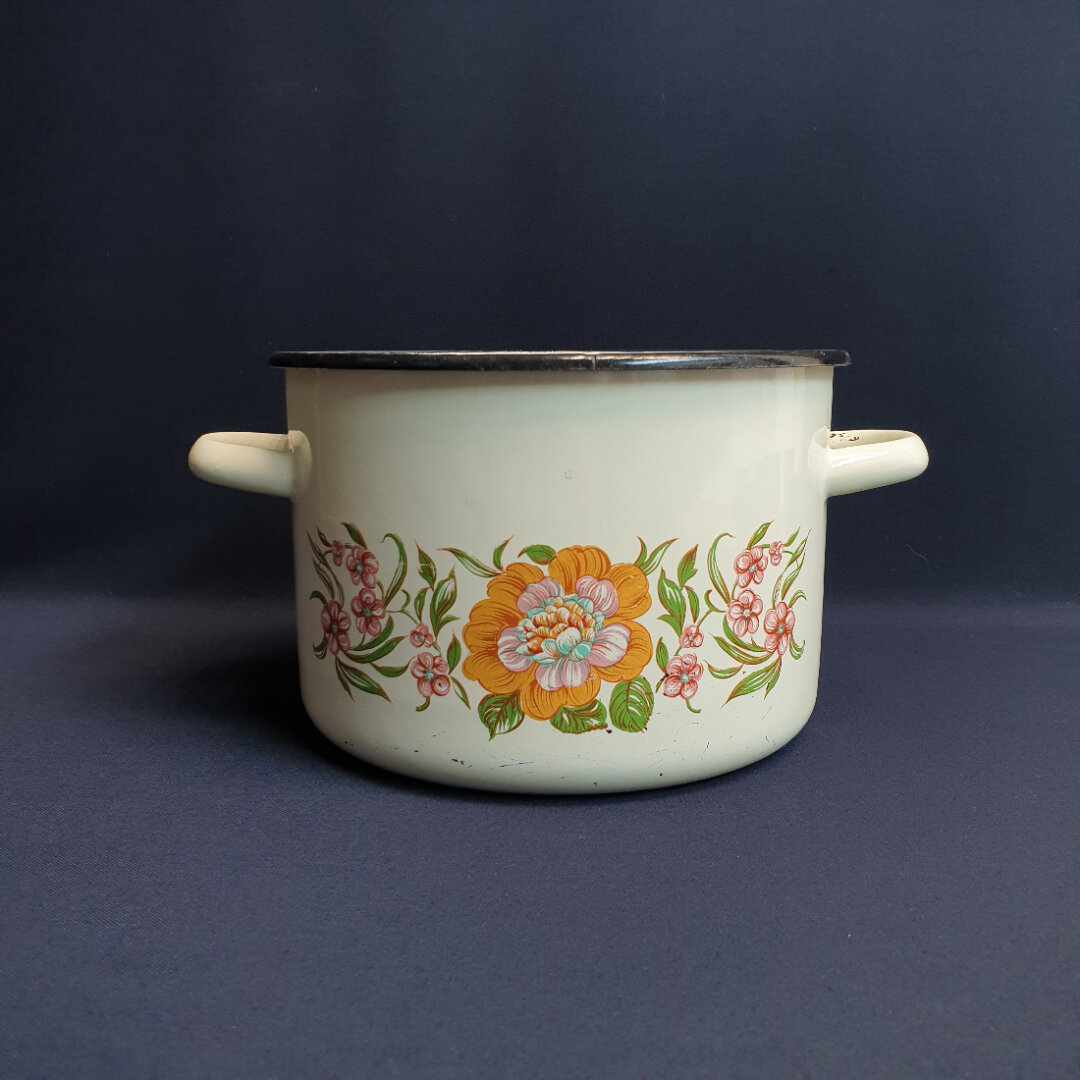 Кастрюля эмалированная, металл деколь, винтаж СССР