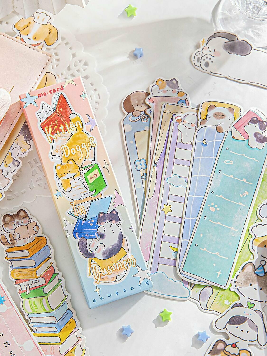 Коллекция книжных закладок, набор красивых закладок