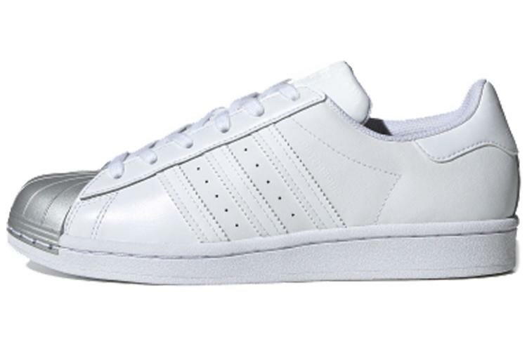 Кроссовки Superstar