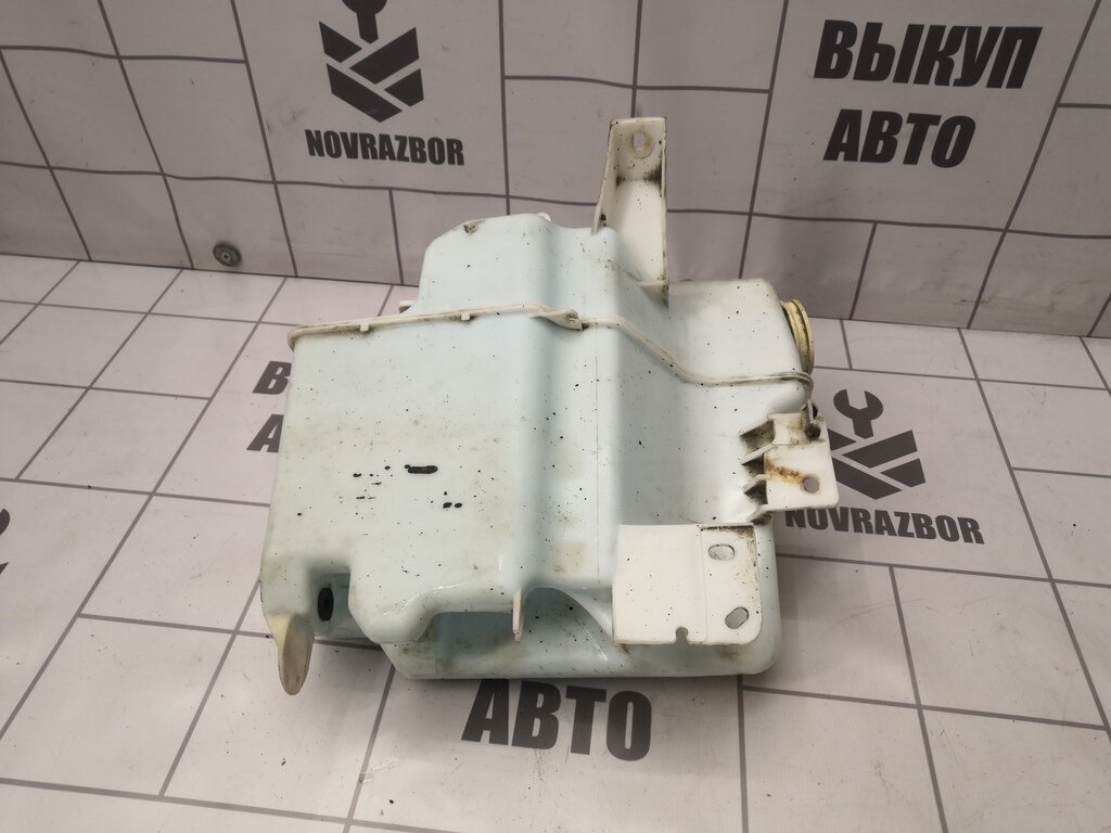 Бачок омывателя лобового стекла Mitsubishi Lancer 10 CX CY 07-17