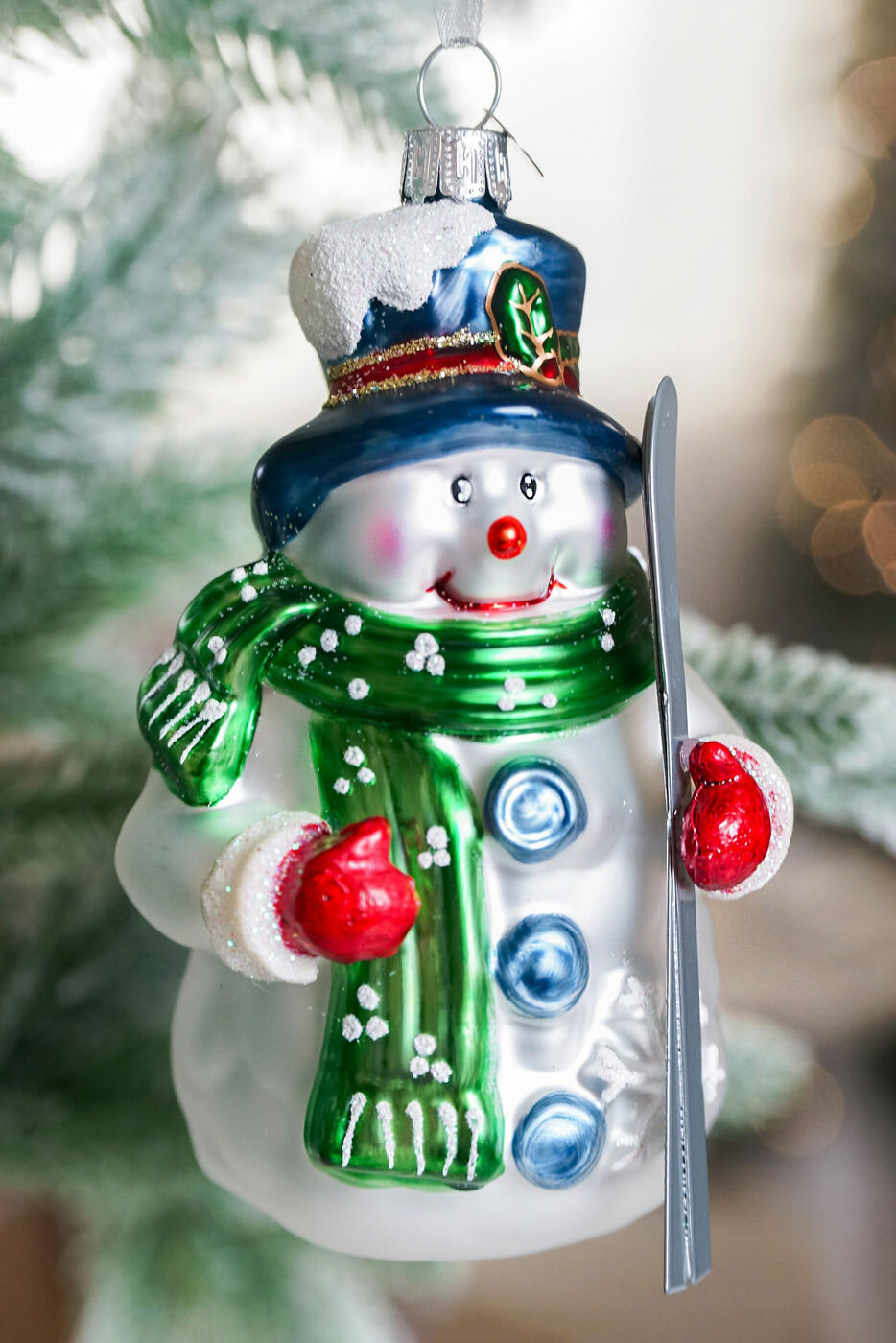 Ёлочная игрушка снеговичок С лыжами, стекло, 13 см, Винтер Деко (Winter Deco) 5030107