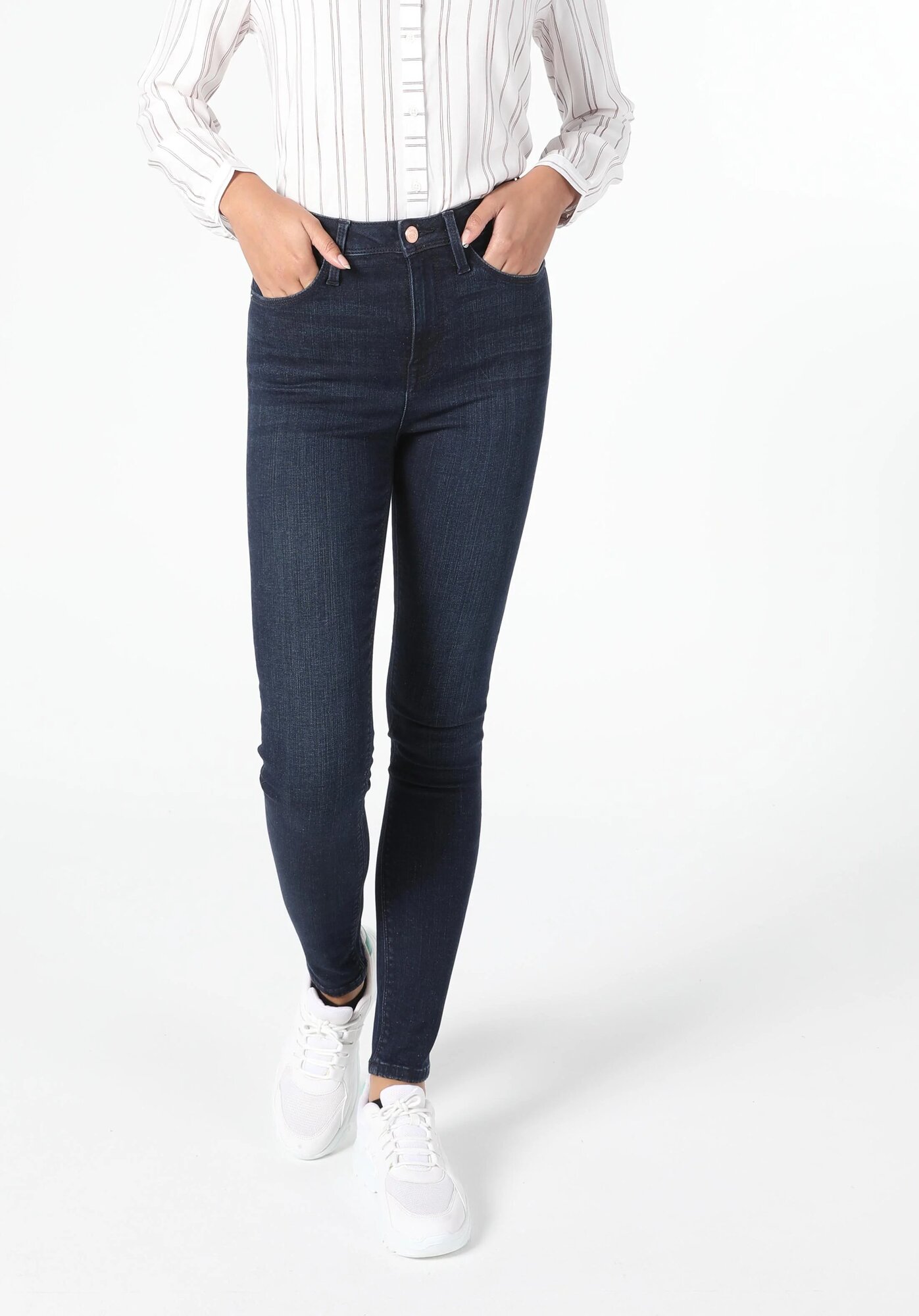 Джинсы зауженные 760 DIANA Super Slim Fit 