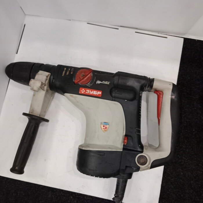 Перфоратор Зубр ЗПМ-40-1100 ЭК