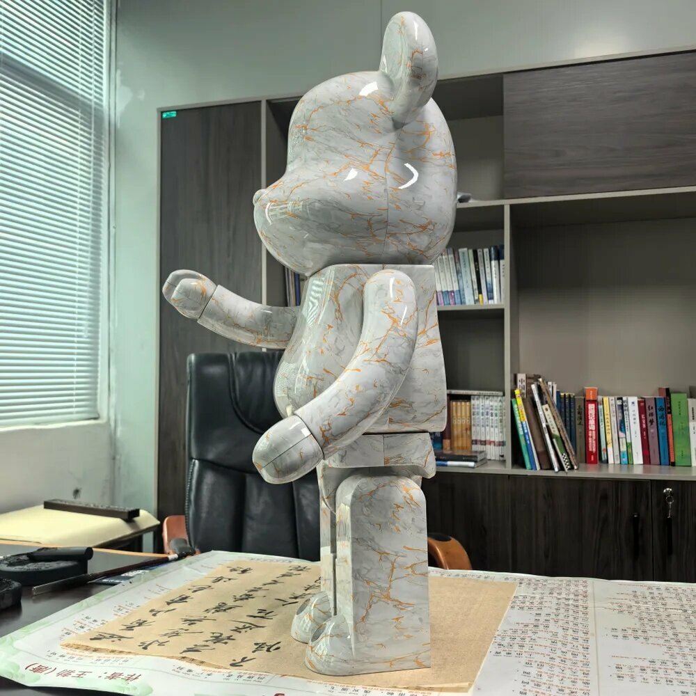 Игрушечная Статуя Медведя Bearbrick 70cm-Золотой шелковый мрамор
