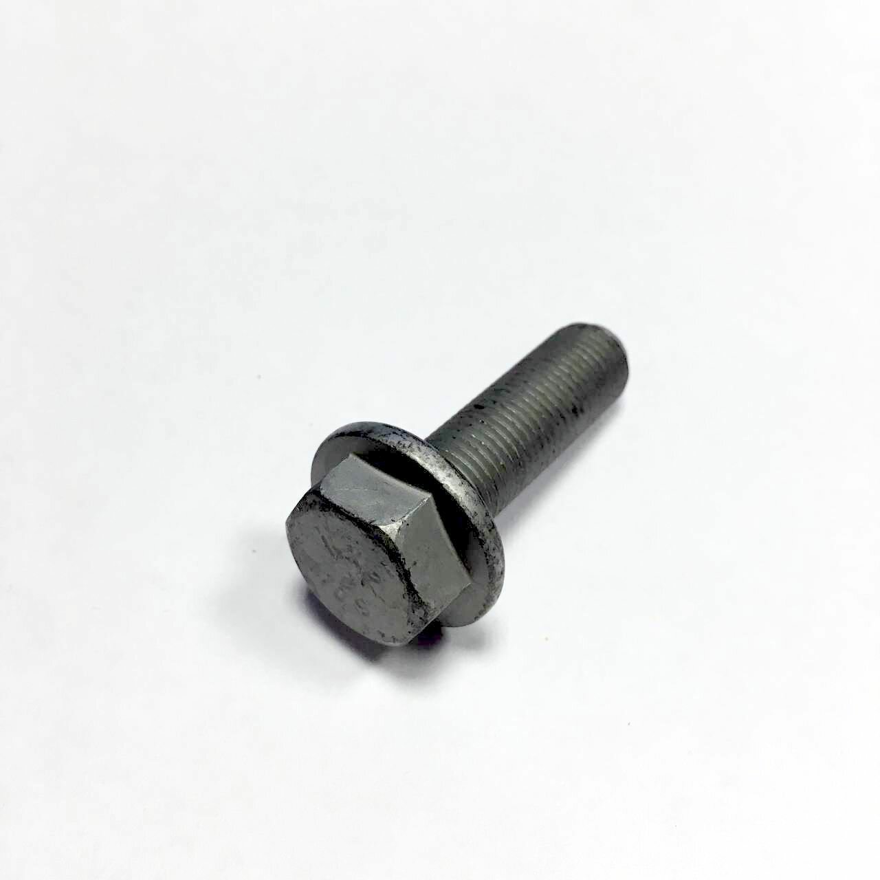 N910105014010 Болт крепления тормозного диска к ступице m14x1,5x45mm MERCEDES-BENZ оригинал